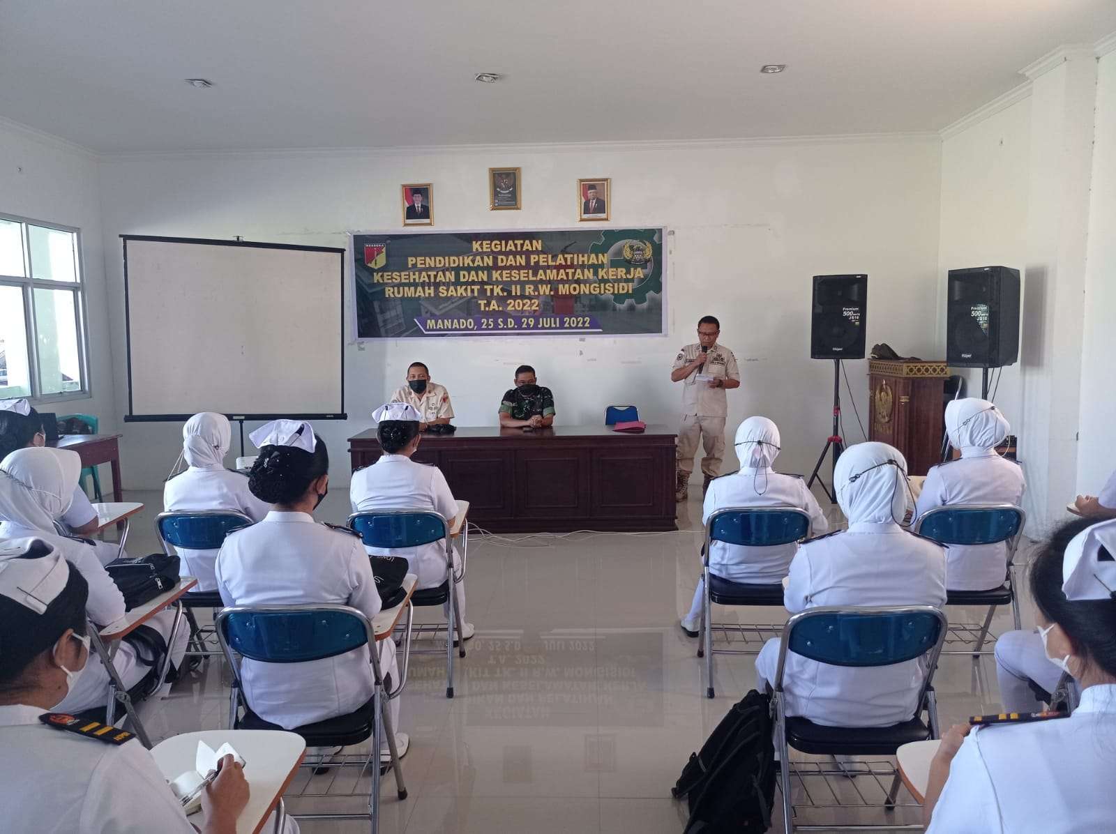 Akademi Keperawatan Rumkit Tk.III Manado